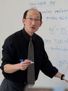 David Muraki - Department of Mathematics - Simon Fraser University